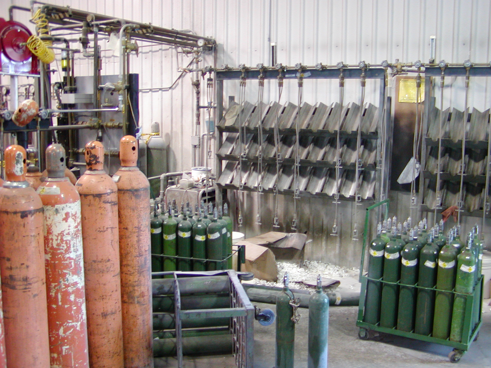 Case Study: Aluminum Oxygen Tank Fires Initiated by Impact - WHA ...